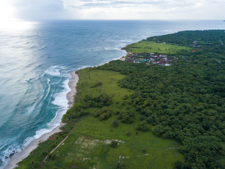7 of the Best Costa Rica Surf Spots (for Beginners & Advanced)